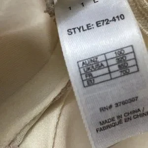 Elle MacPherson Intimates | Dresses | Elle Macpherson Bra Size 32d Cup ...